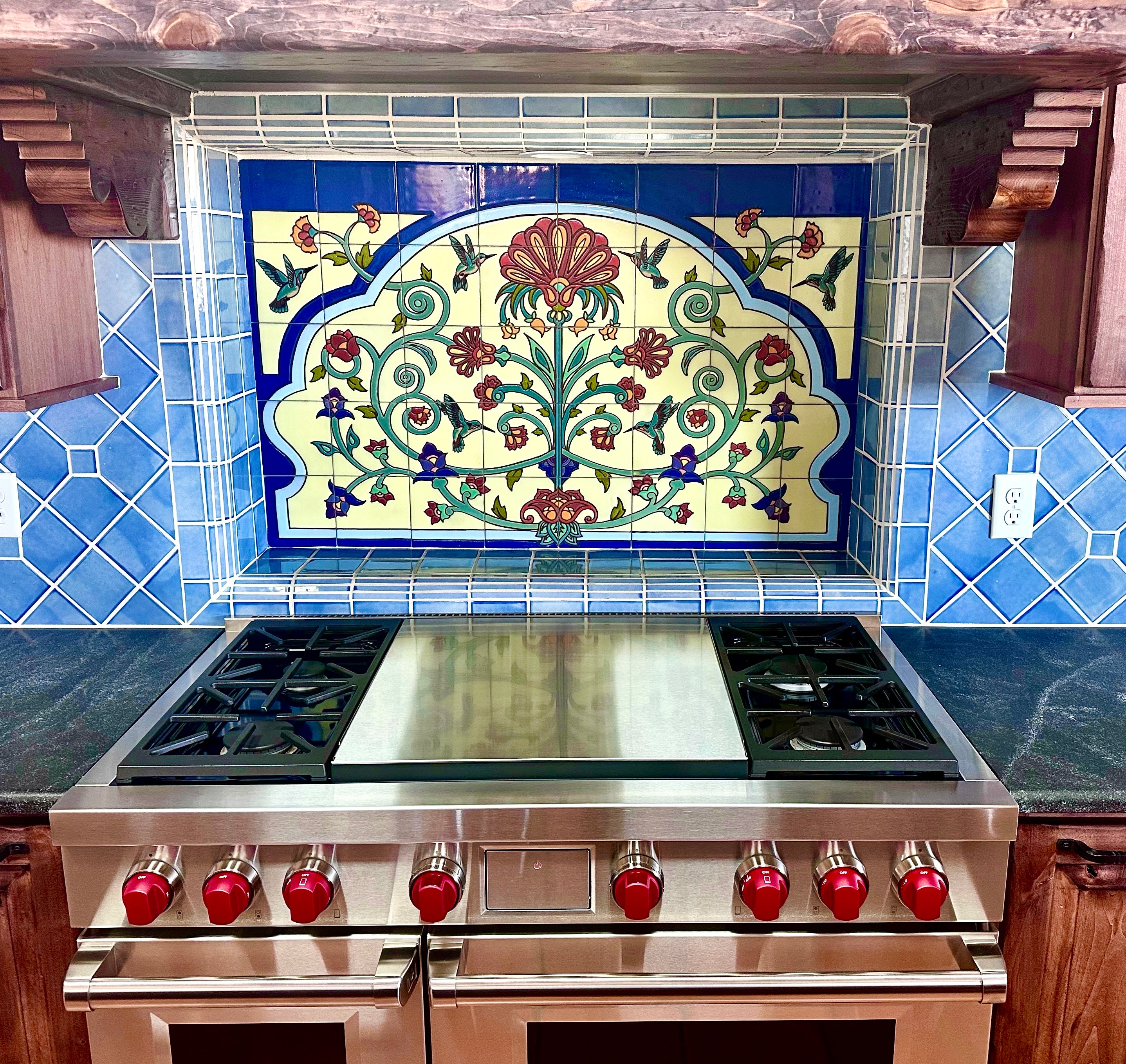 Arabesque Recessed Backsplash – Carly Quinn Designs