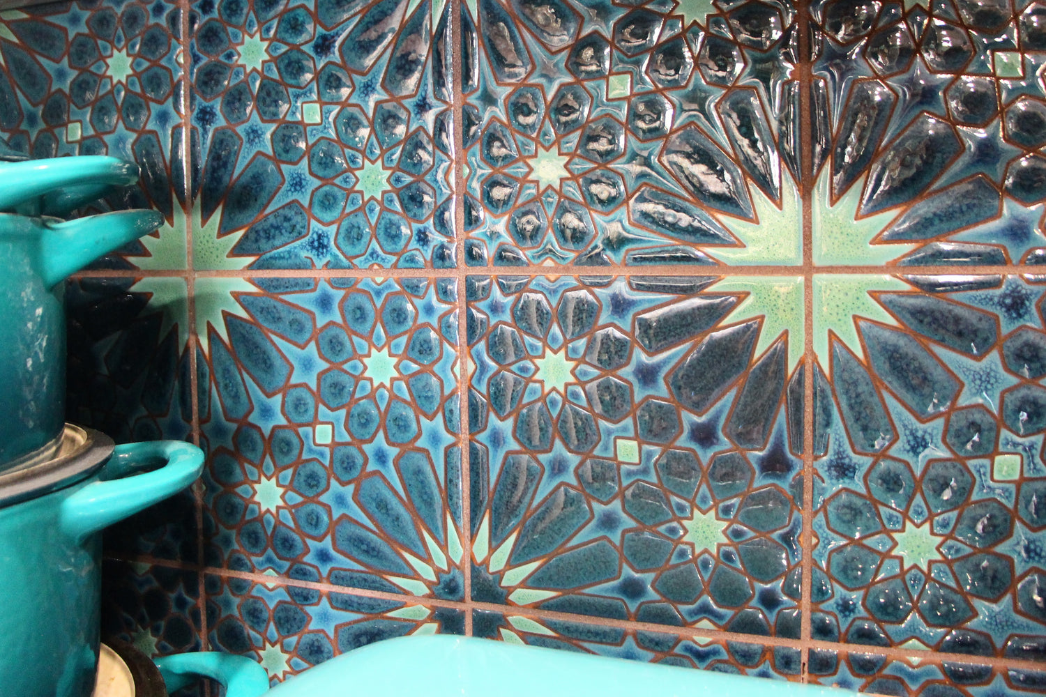 Blue Alhambra Kitchen Backsplash – Carly Quinn Designs